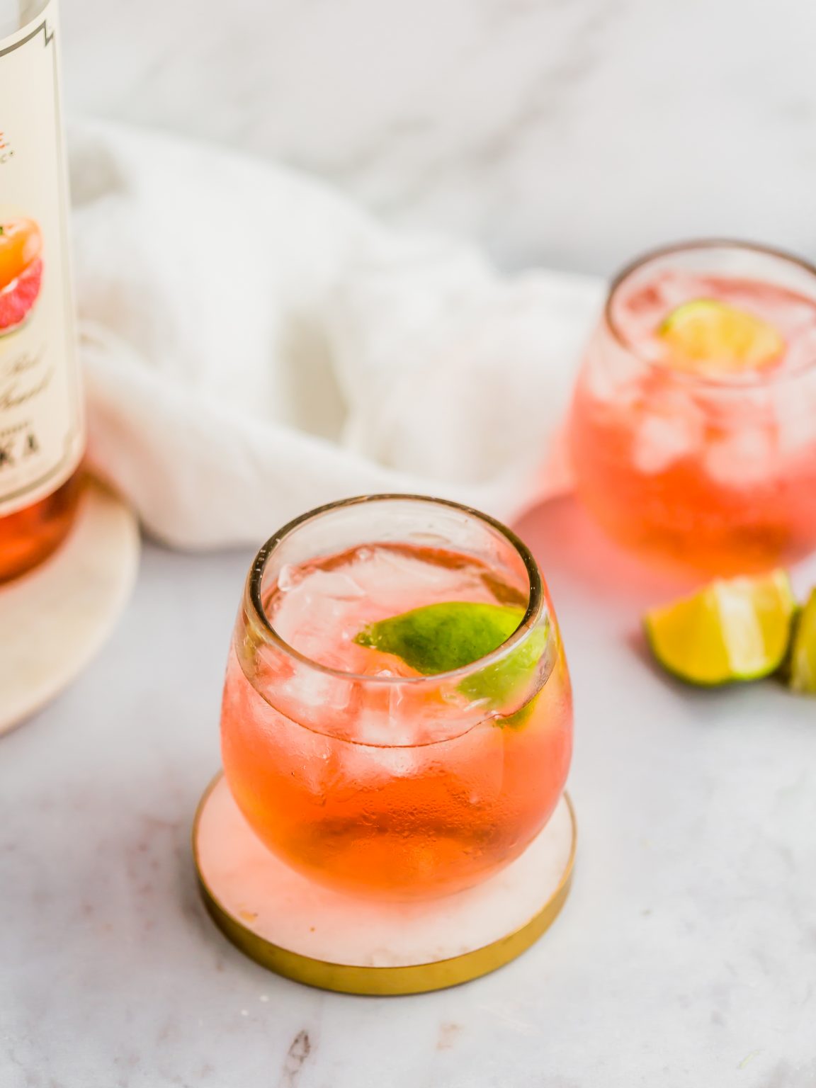 Grapefruit Vodka Tonic Cocktail - Lena's Kitchen