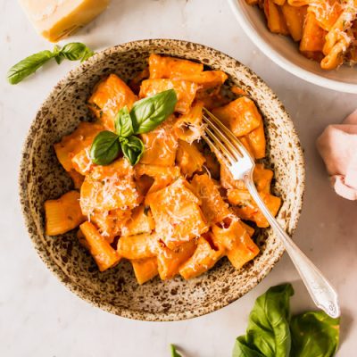 Penne Alla Vodka Sauce Recipe - Lena's Kitchen