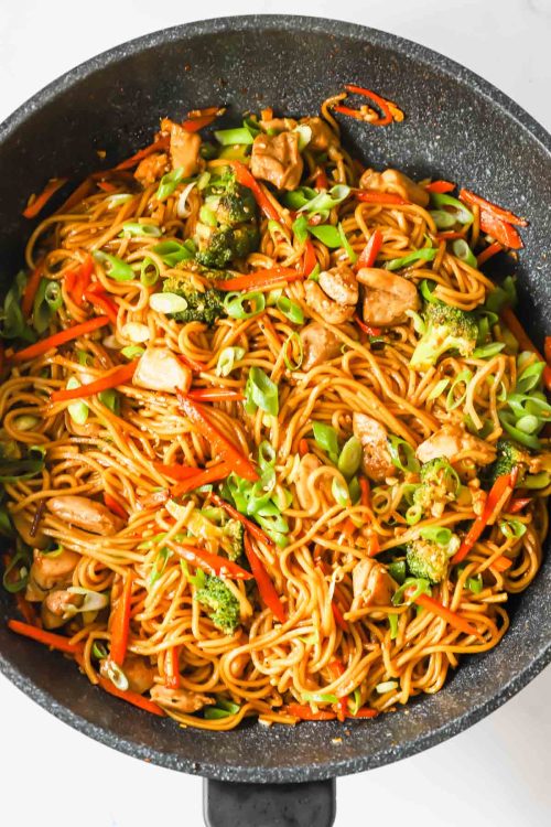 Easy Chicken Lo Mein - Lena's Kitchen