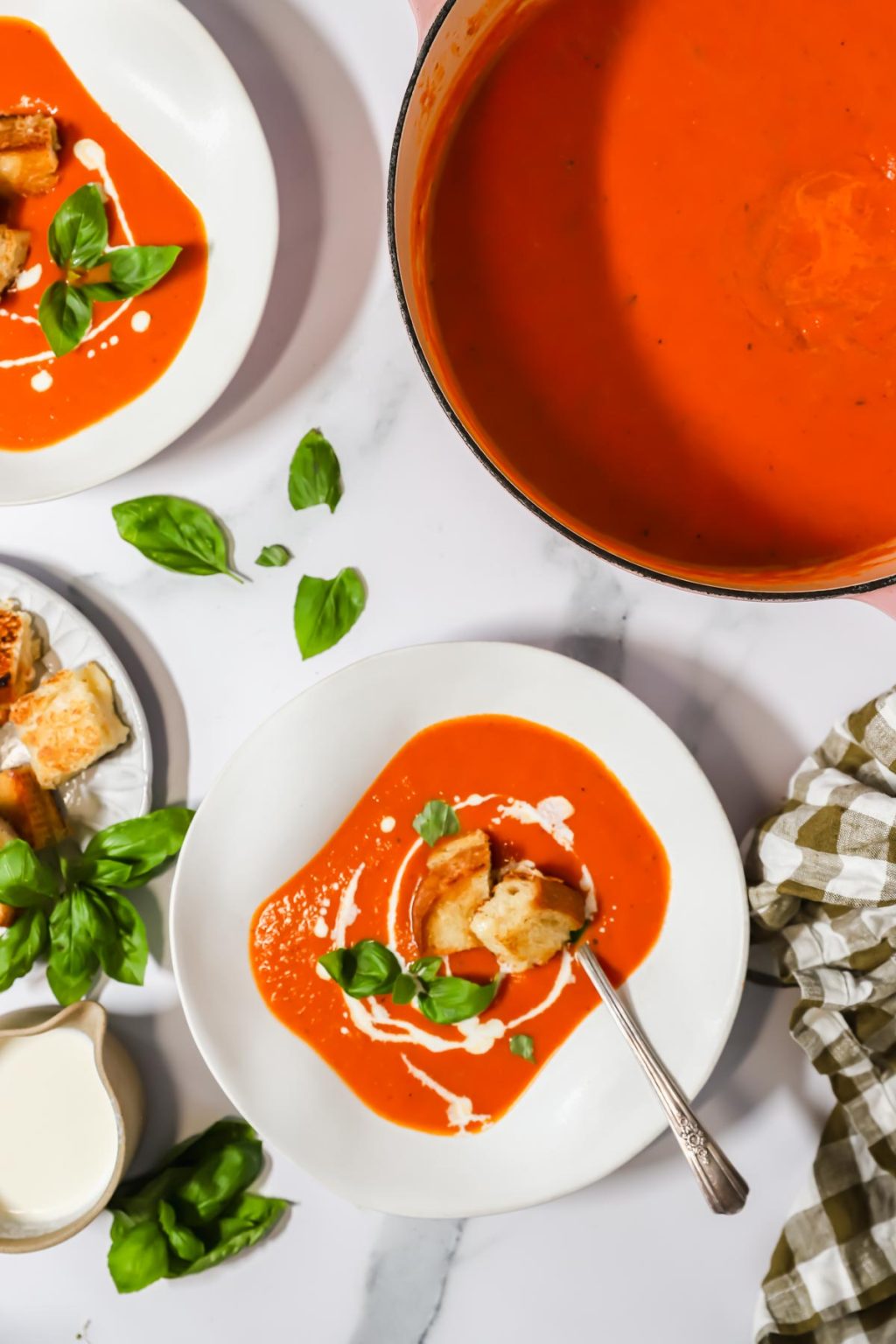 Easy Roasted Red Pepper And Tomato Soup - Lena's Kitchen