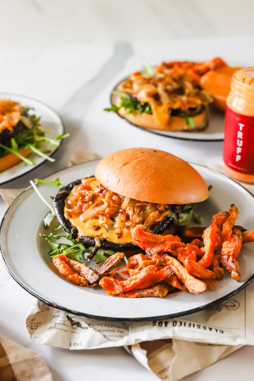 Easy Mushroom Burgers (Ready in 20 Minutes) - Lena's Kitchen
