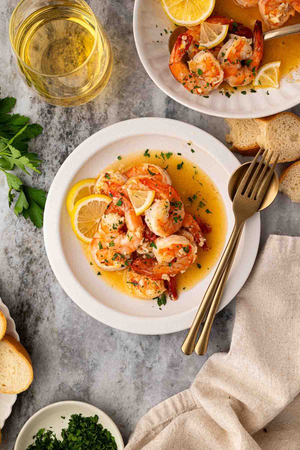 Garlic Butter Shrimp Scampi - Lena's Kitchen